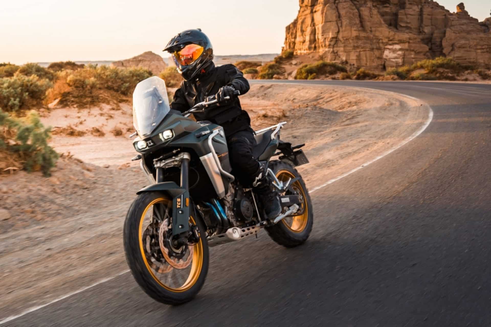 Kove 800X Pro 2024 - Specs, Photos and Price - Theuth