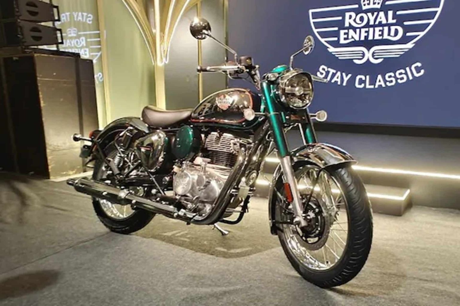 The new Royal Enfield Classic 350, more technological and equipped for ...