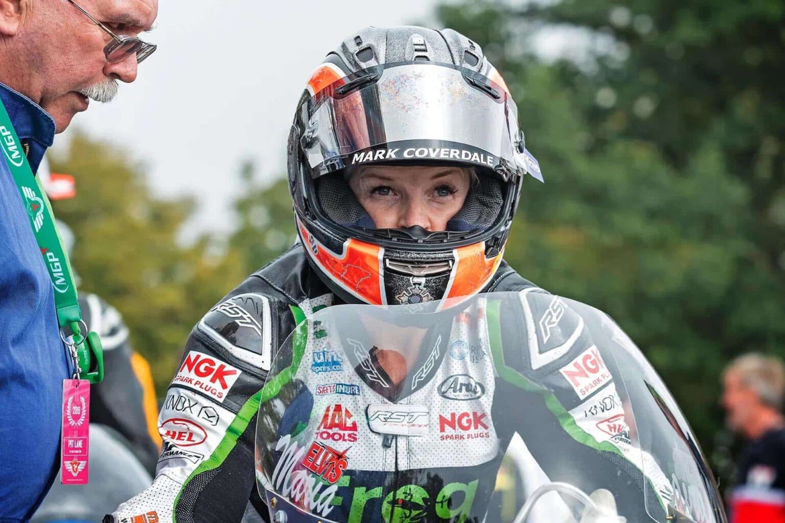 María Costello's condition is serious and will require a lot of time ...
